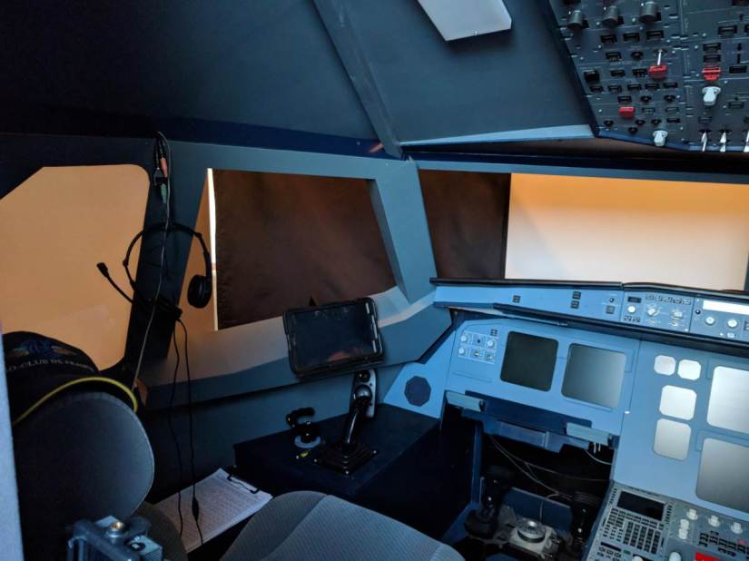 JL-A320, le home cockpit fait maison et en famille qui décolle (au sens ...